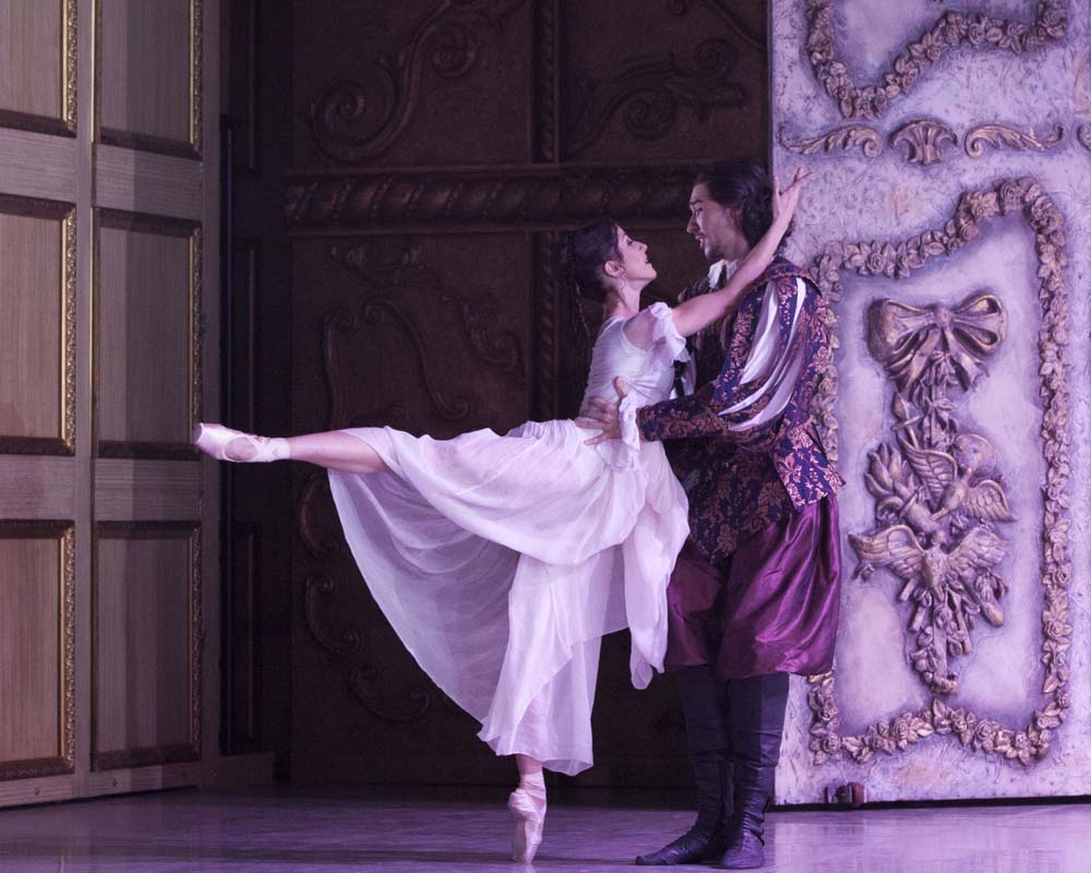 Caroline Holden Dance