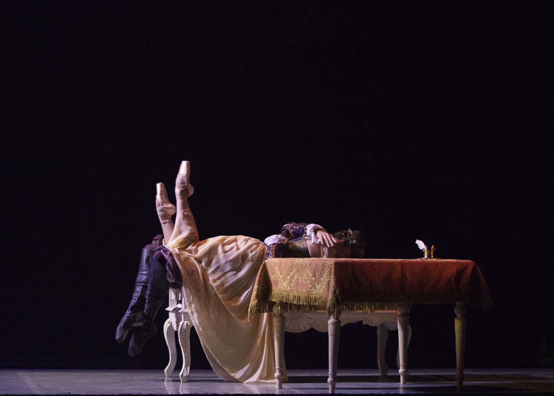 Caroline Holden Dance