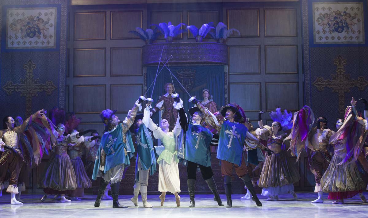 Caroline Holden Dance