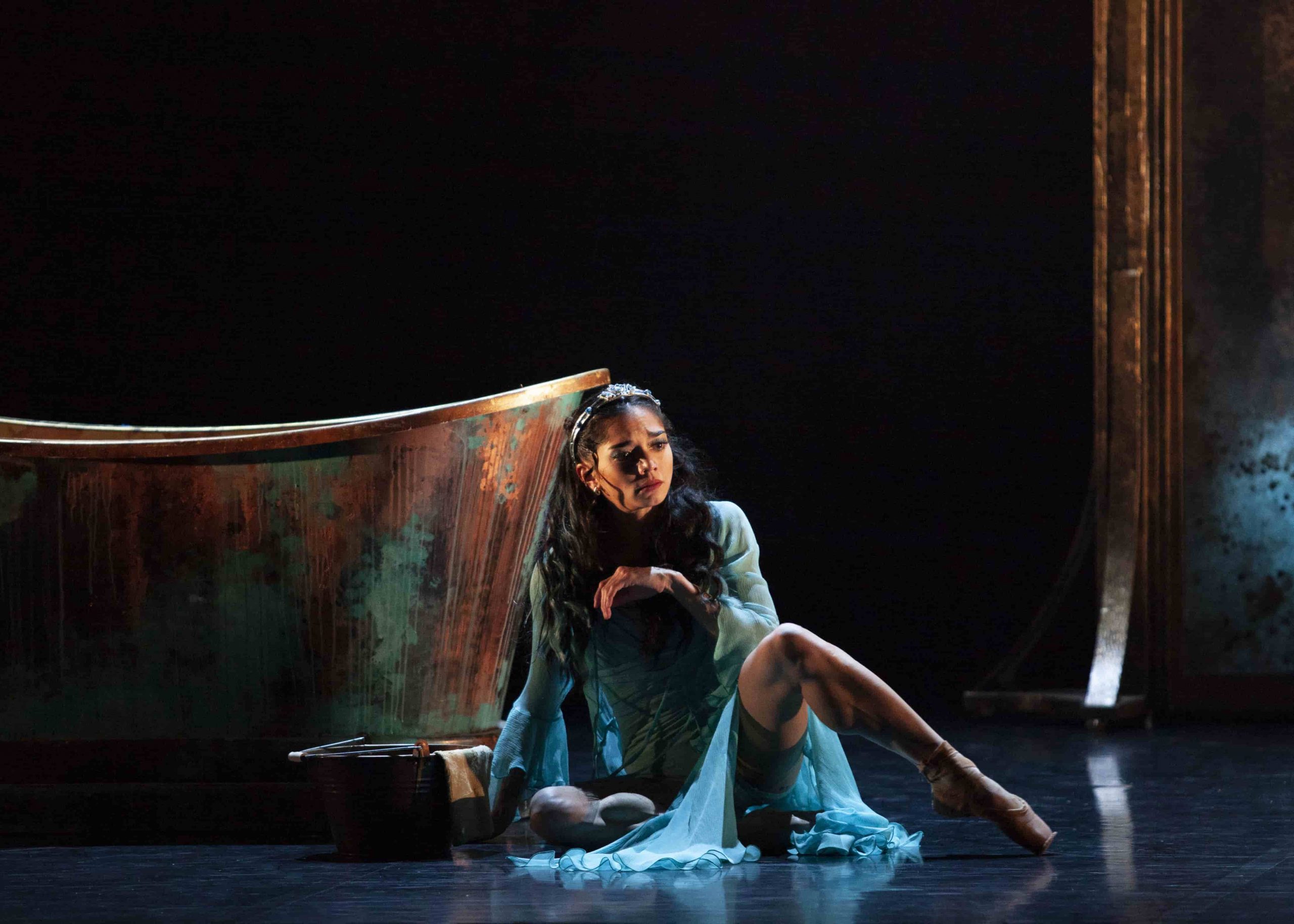 Caroline Holden Dance