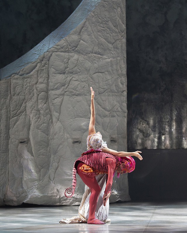 Caroline Holden Dance